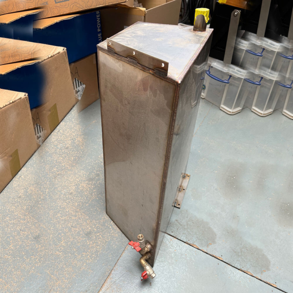 CO32 Stainless steel fuel tank (55 litre / 12 gallon) - Jeremy Rogers